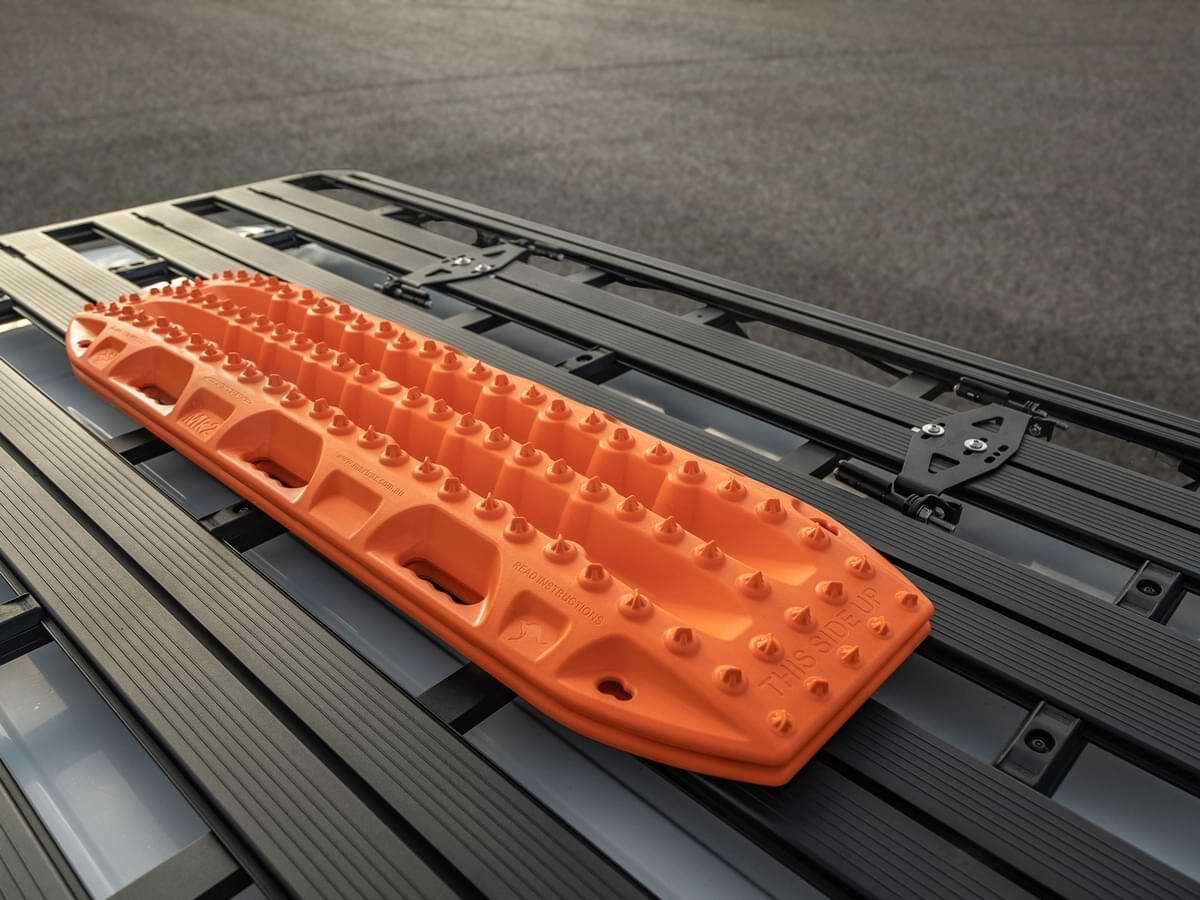 Stealth Folding Maxtrax Mounts