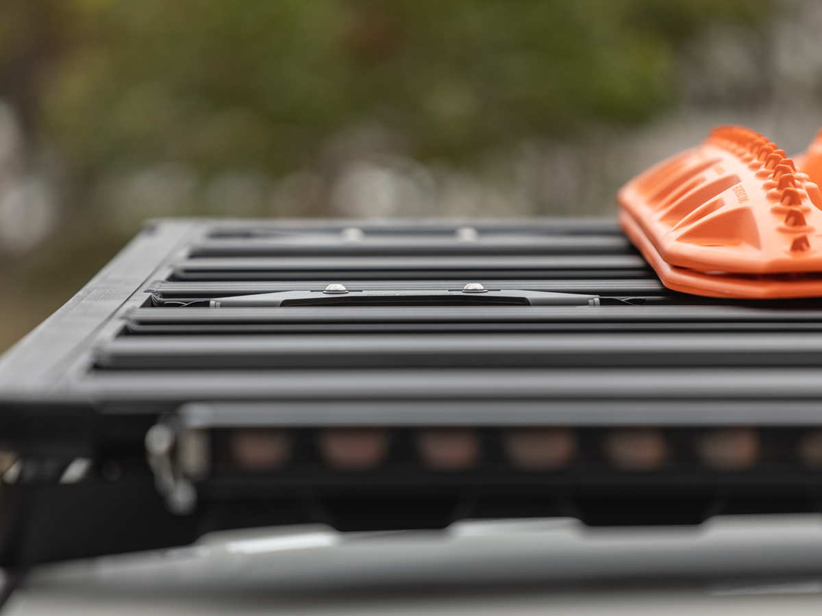 Stealth Folding Maxtrax Mounts to suit ARB BASE Rack