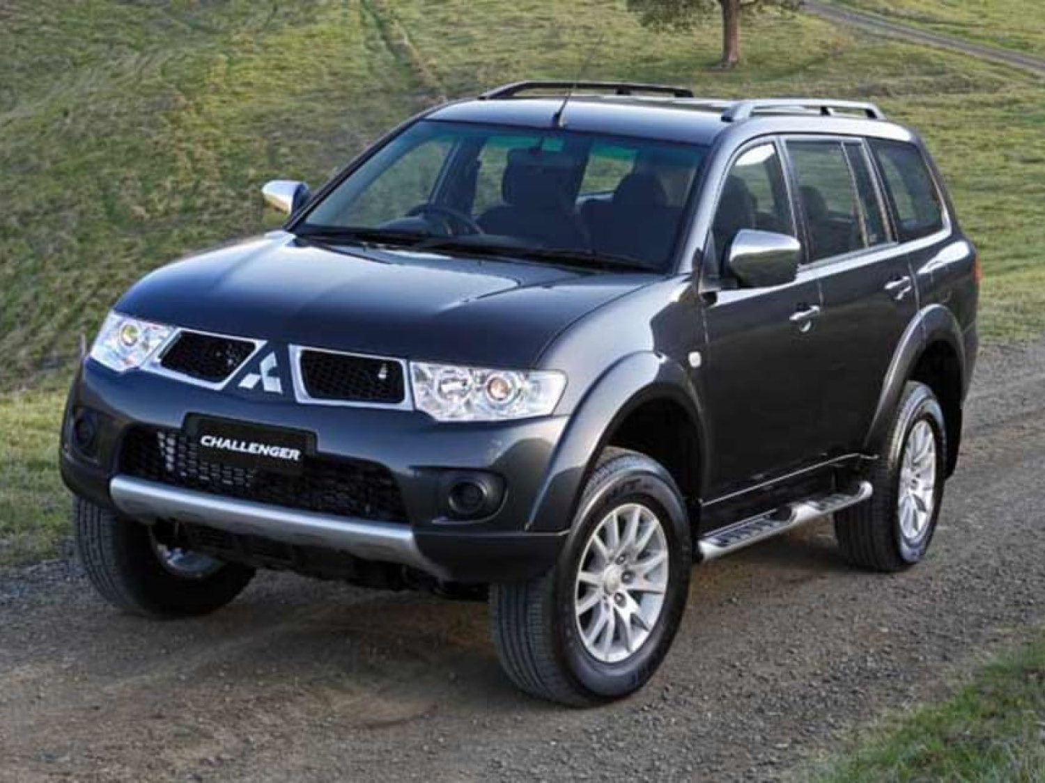 Mitsubishi Challenger PB 2008-2015