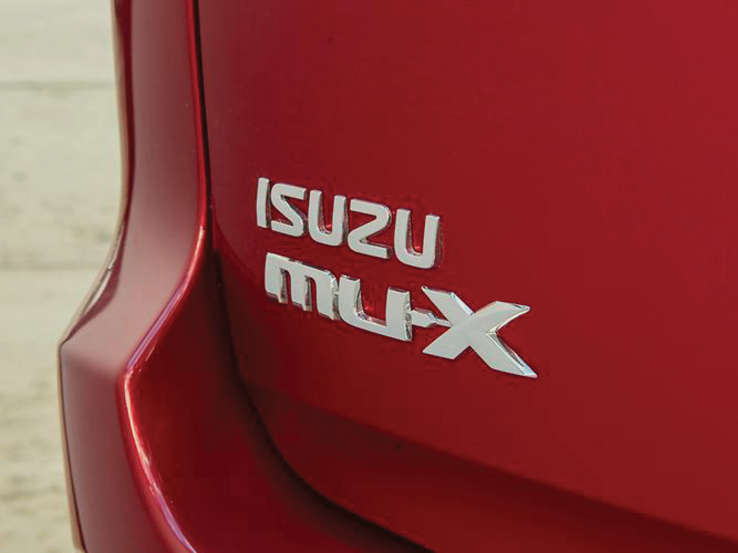 Isuzu MU-X